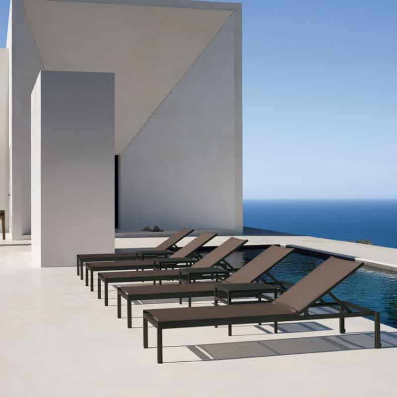 Chaise longue Vondom Surf – Saisons