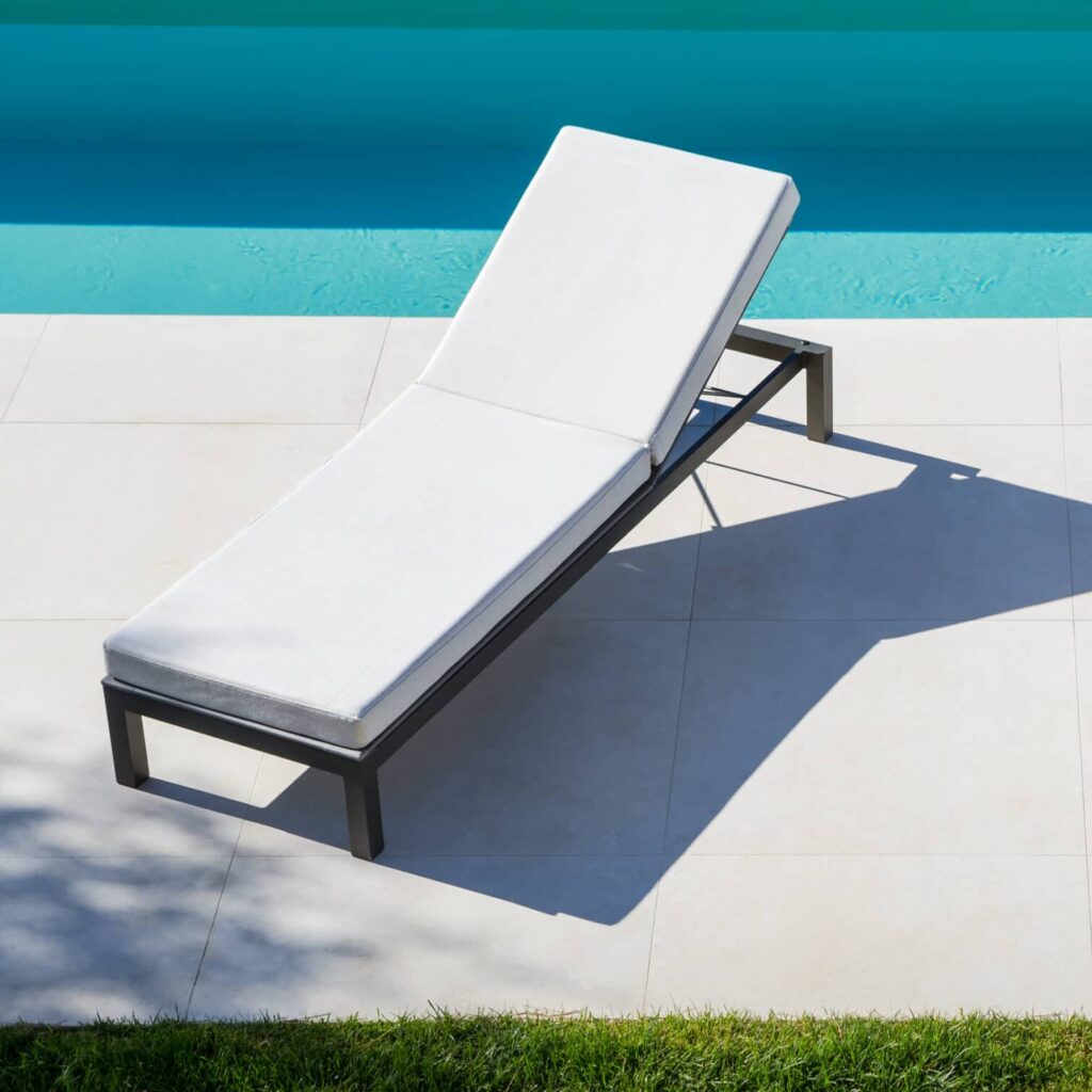 Lit de piscine Todus Leuven – Saisons